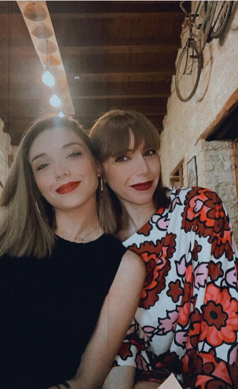 Μαρία Παπακώστα: Ο ρόλος της «Πρώτης», η ζωή πίσω από τις κάμερες και ...