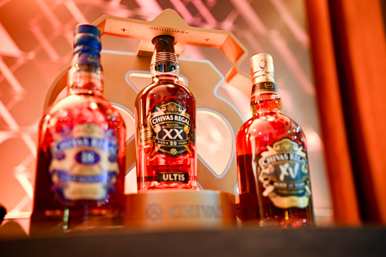 Έλαμψε το Chivas Regal Ultis XX - Aged 20 Years στο πιο πολυαναμενόμενο ...