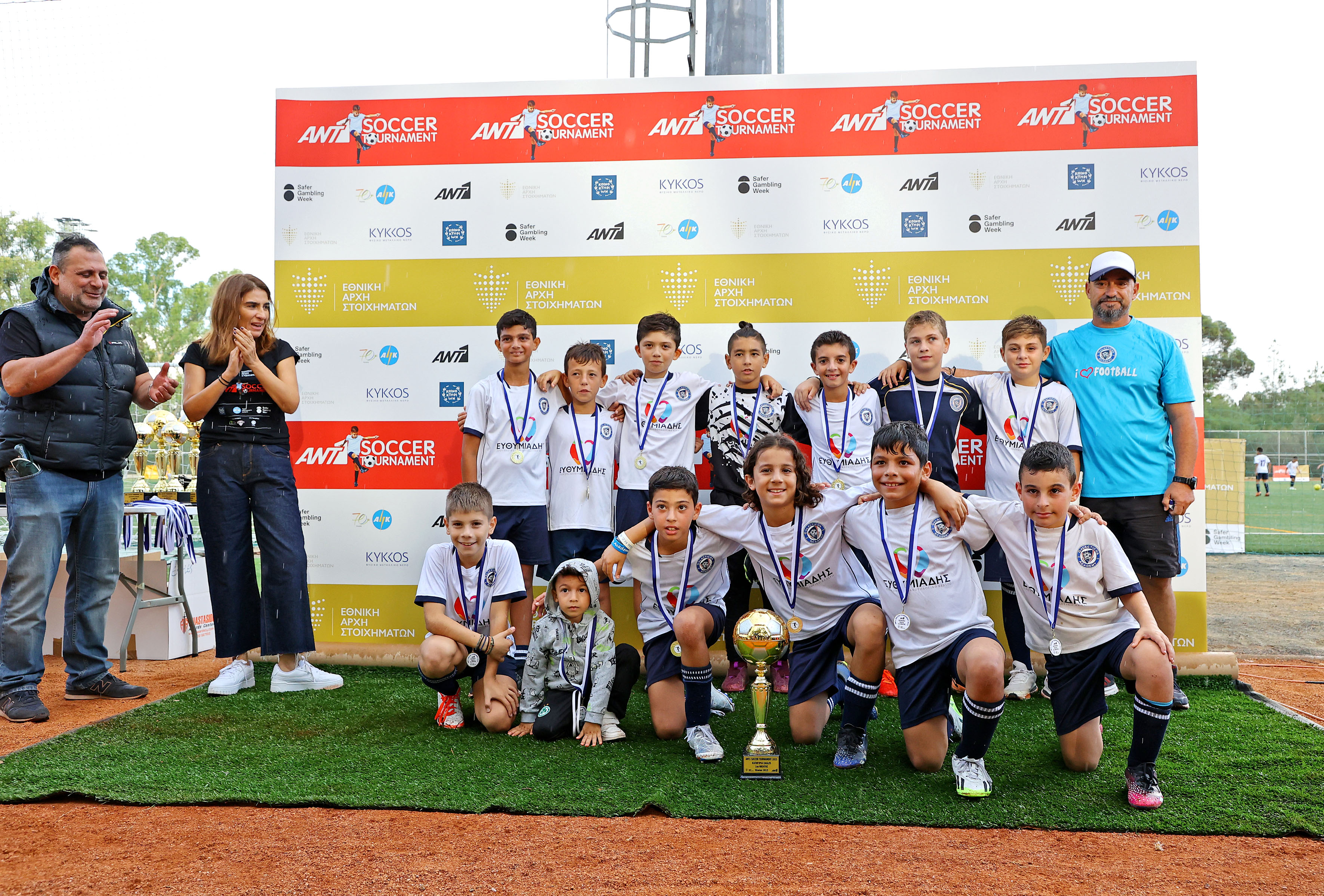 Μεγάλη επιτυχία σημείωσε το 6ο ANT1 Soccer Tournament | Ant1 Live