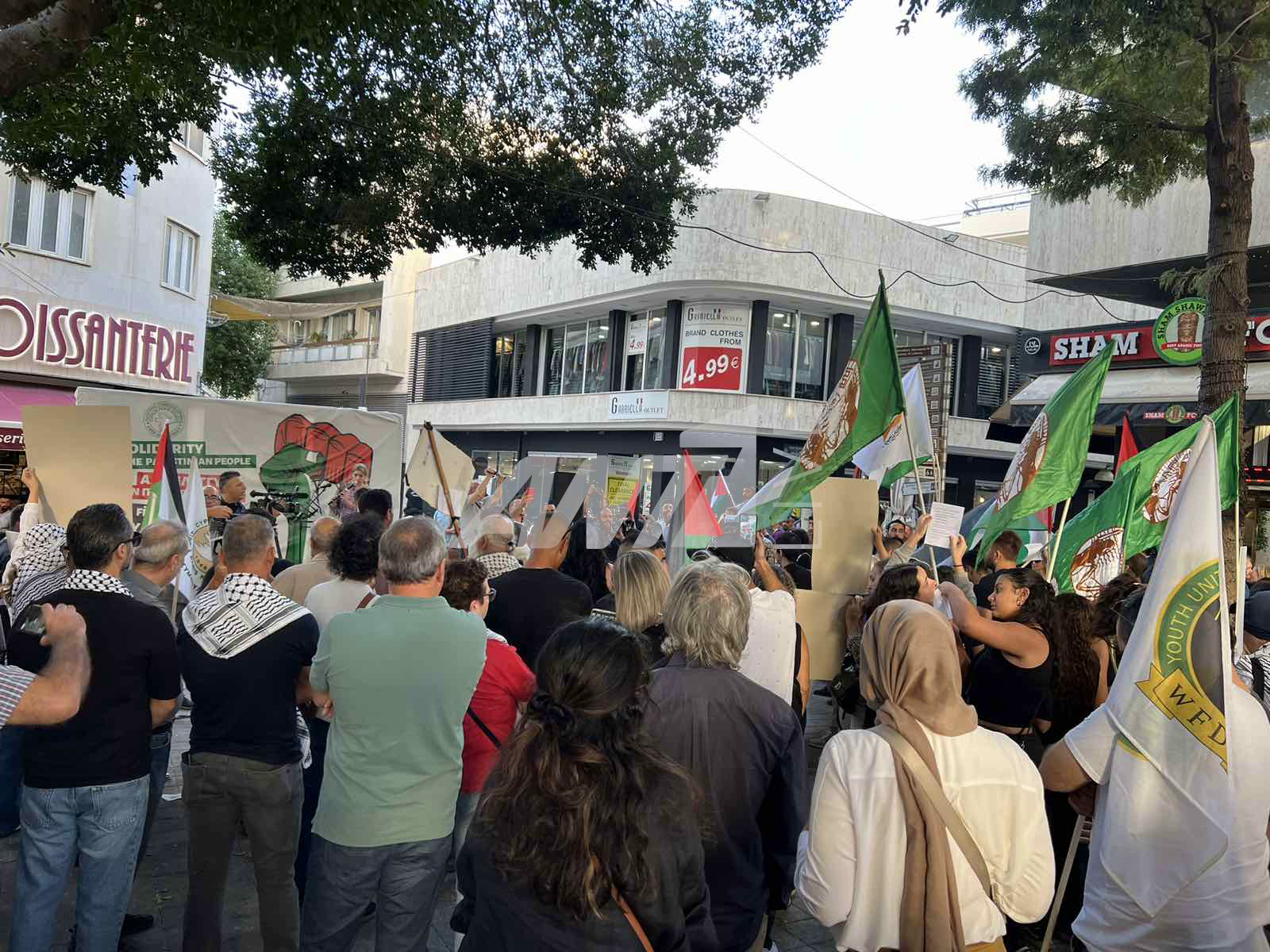 Σε εξέλιξη η εκδήλωση αλληλεγγύης προς την Παλαιστίνη (ΒΙΝΤΕΟ & ΦΩΤΟΣ ...