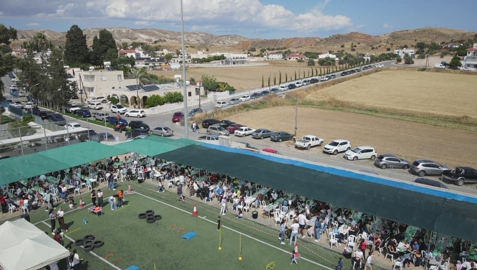 Δευτέρα της Λαμπρής με παραδοσιακά παιχνίδια σε όλη την Κύπρο (ΒΙΝΤΕΟ ...