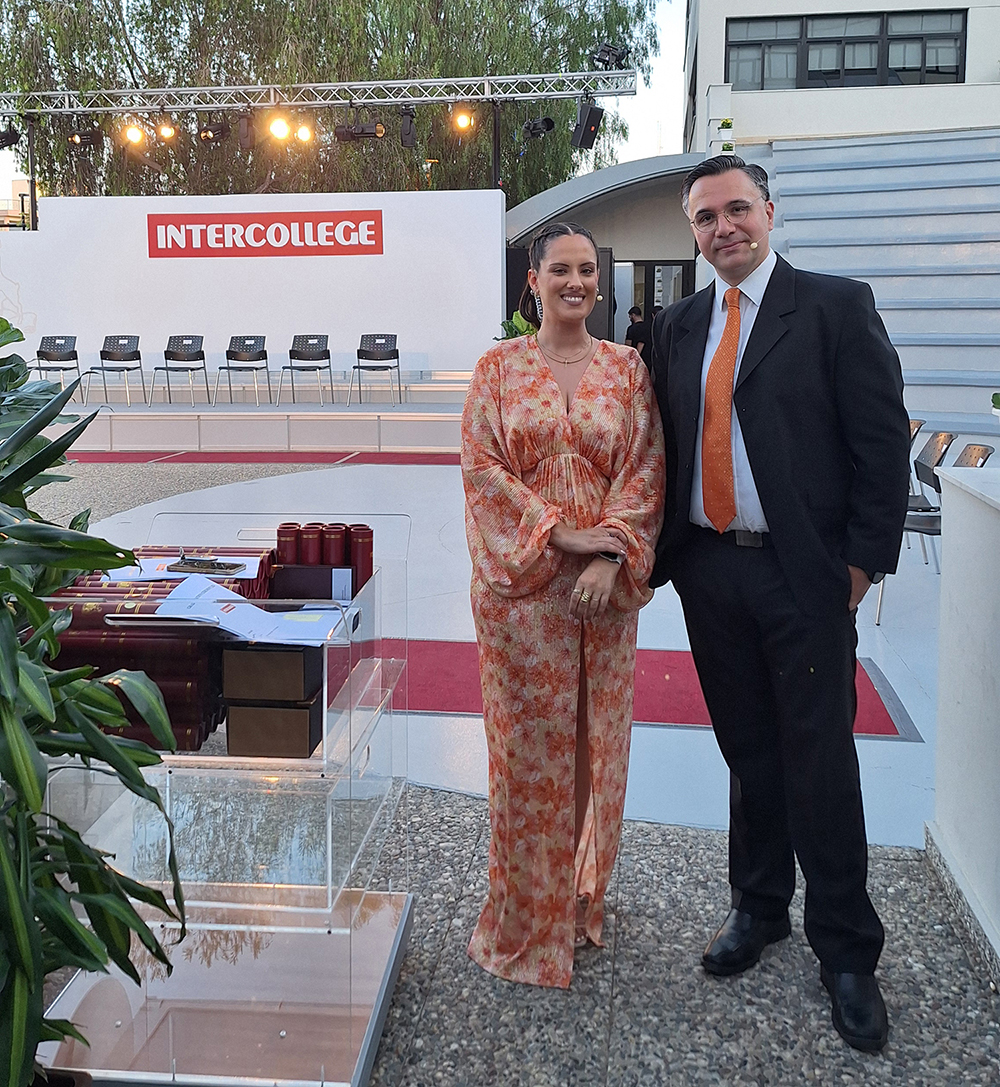 Πραγματοποιήθηκε η Τελετή Αποφοίτησης 2024 του Intercollege | Ant1 Live