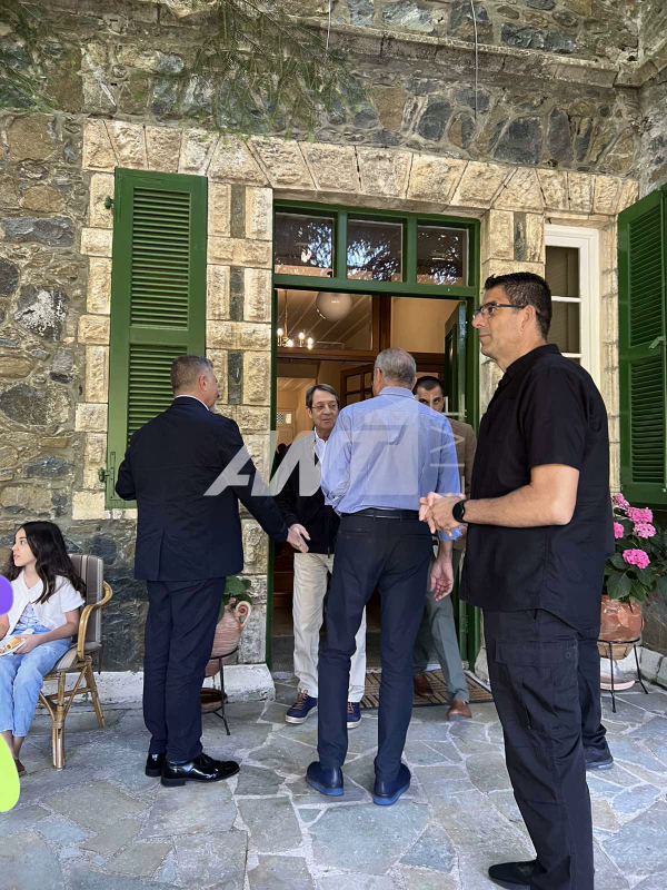 ΦΩΤΟΣ: Άναψαν τα μαγκάλια στην προεδρική εξοχική κατοικία στο Τρόοδος ...