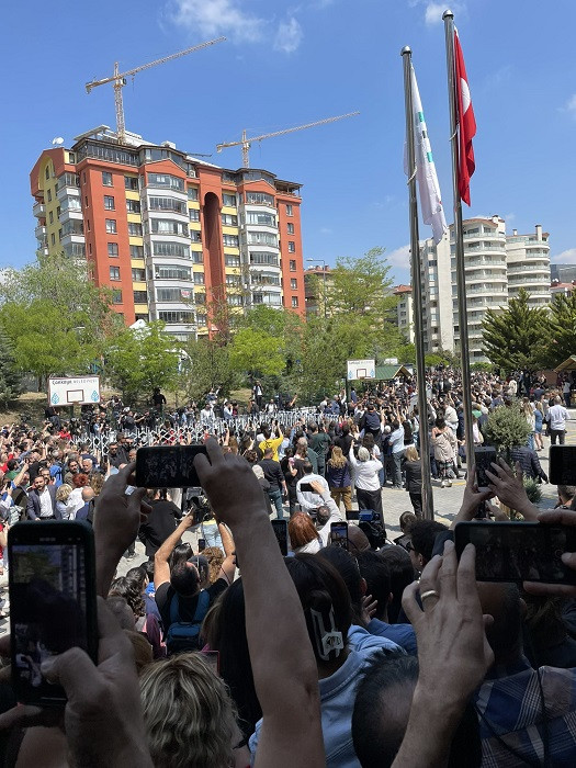 Πρωτοφανής συνωστισμός στα εκλογικά κέντρα της Τουρκίας (ΦΩΤΟΣ & ΒΙΝΤΕΟ ...