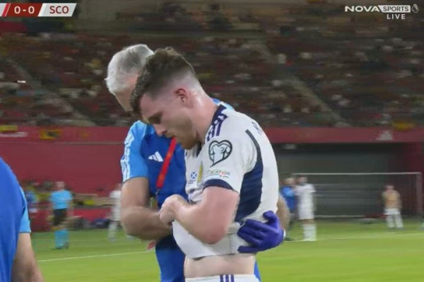 Ισπανία - Σκωτία: Τραυματίστηκε στον ώμο ο Ρόμπερτσον και έγινε αλλαγή στο 42' | Ant1 Live