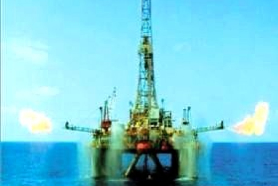 Στο Λιμανι Λεμεσου μια απο τις μεγαλυτερες πλατφορμες πετρελαιου | Ant1 ...