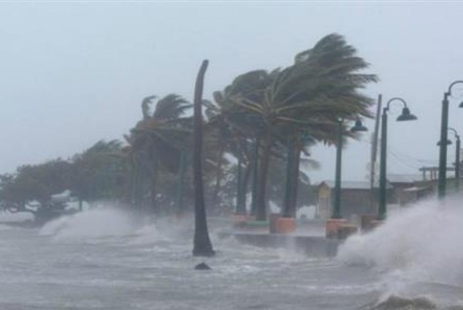 Ολική καταστροφή από το φονικό κυκλώνα Ίρμα (βίντεο) | Ant1 Live
