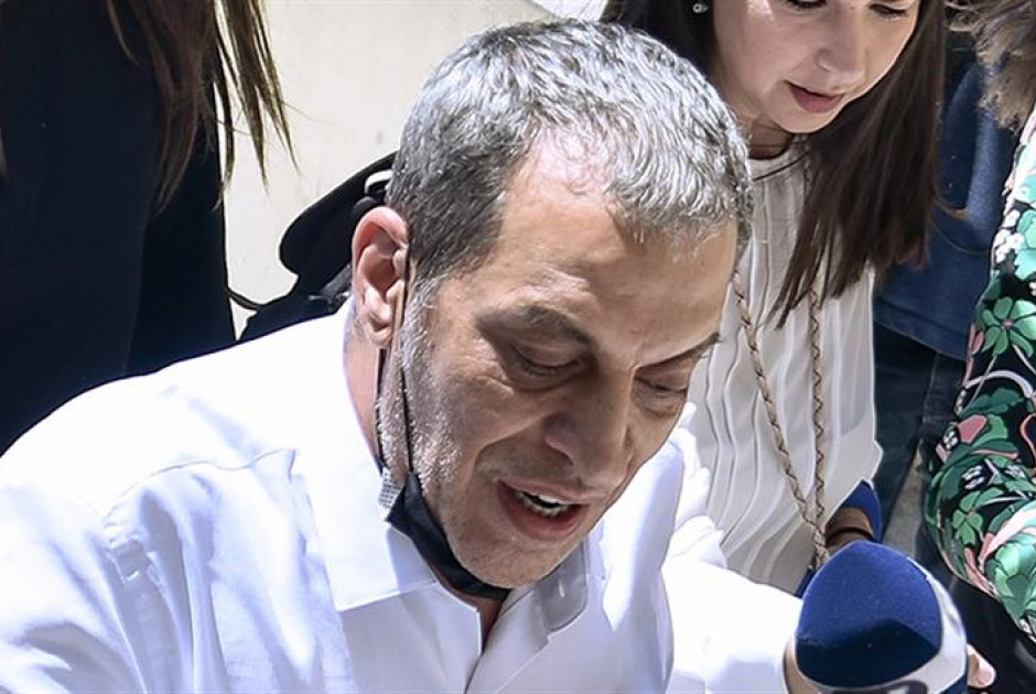 Βίντεο-ντοκουμέντο «καίει» τον Θέμη Αδαμαντίδη | Ant1 Live