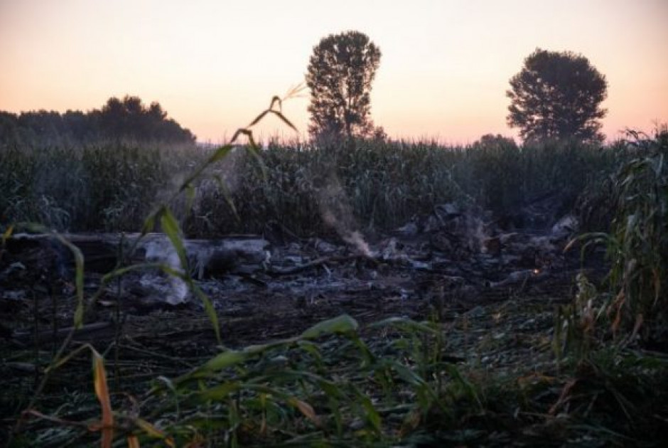 Πτώση αεροπλάνου στην Καβάλα: Σοκάρουν τα βίντεο της συντριβής | Ant1 Live