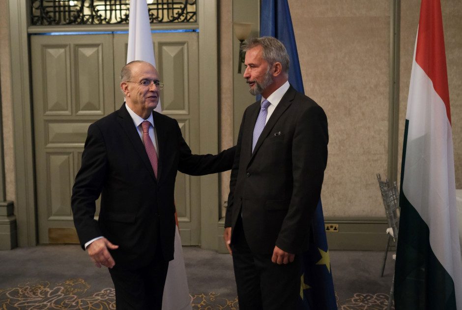 Σταθερή η υποστήριξη Ουγγαρίας για ειρηνική επίλυση Κυπριακού λέει ο ...