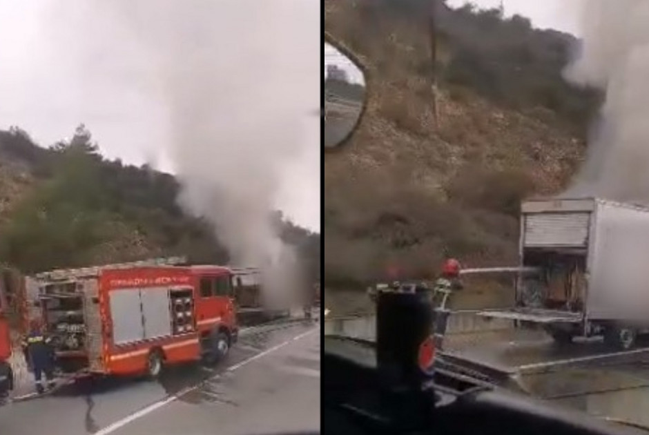 Φωτιά σε φορτηγό στον αυτοκινητόδρομο – Έκλεισε η μια λωρίδα | Ant1 Live