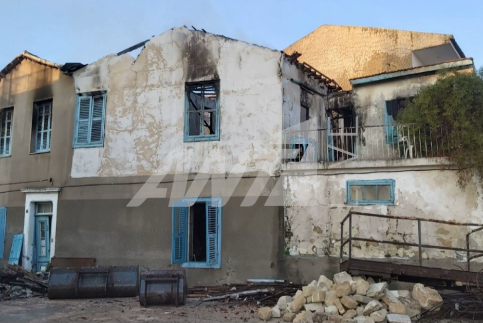 Καταφύγιο αστέγων το πλινθόκτιστο που τυλίχθηκε στις φλόγες (ΒΙΝΤΕΟ ...