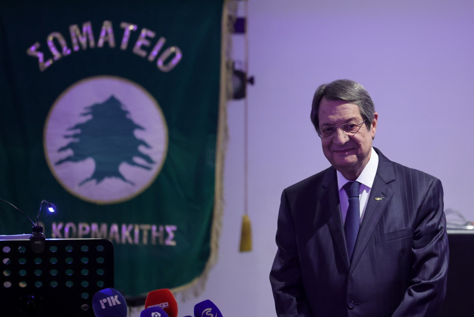 Πρόεδρος: Εύχομαι να βρίσκομαι εν ζωή για να δω τα καραβάνια της ...