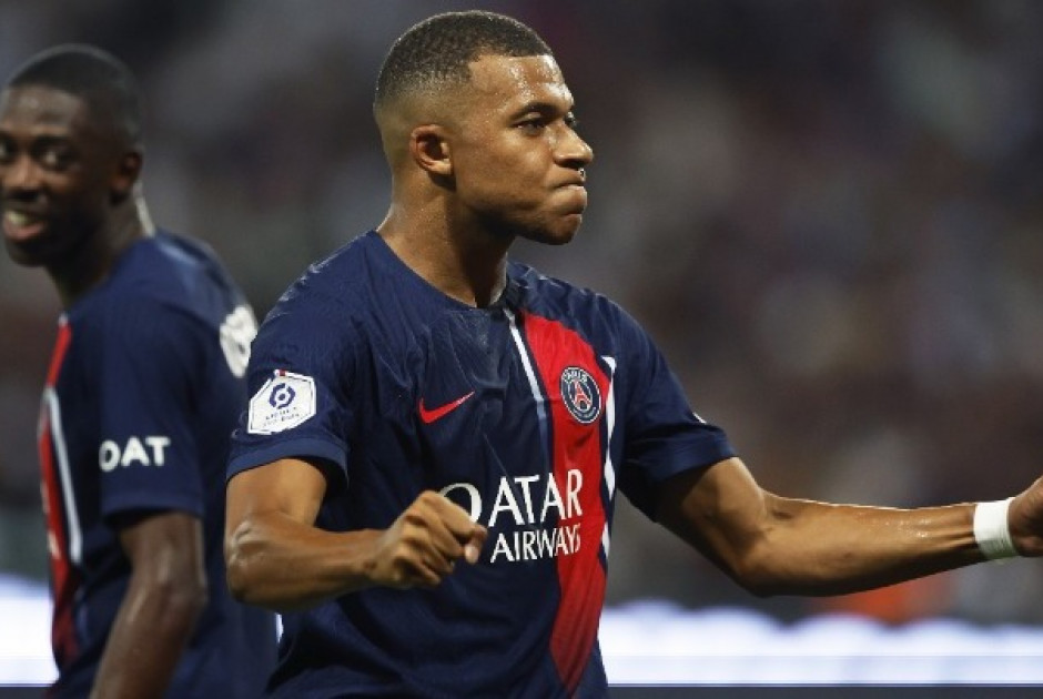 Αυτός είναι ο λόγος που τελικά ο Μπαμπέ επέστρεψε στην πρώτη ομάδα της ...