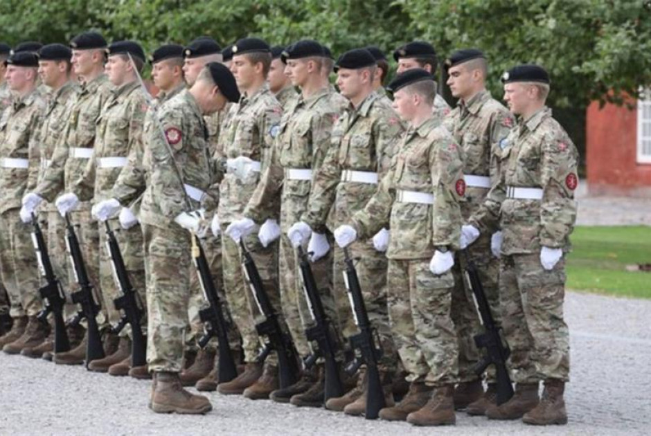 Η Δανία βγάζει τον στρατό στο δρόμο – Θα φυλά εβραικές τοποθεσίες ...