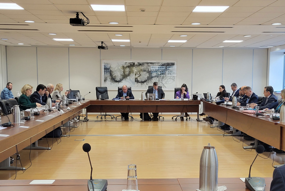 Επιτροπή Θεσμών: Πόθεν Έσχες και για Γενικό και Βοηθό Γενικό Ελεγκτή ...