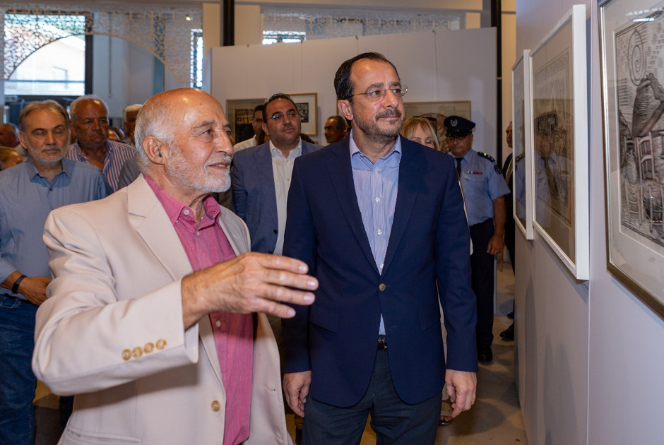 Με μεγάλη επιτυχία τα εγκαίνια της αναδρομικής έκθεσης «Η Κύπρος του ...
