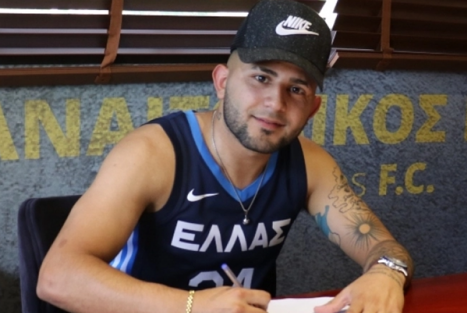 Αργεντίνος ποδοσφιαριστής υπέγραψε στον Παναιτωλικό με φανέλα ...