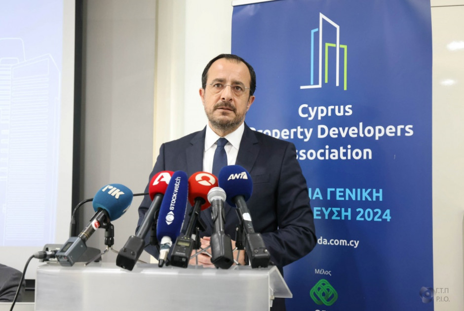 «Επικίνδυνη προσέγγιση» η συζήτηση για φορολόγηση τραπεζών λέει ο ΠτΔ ...