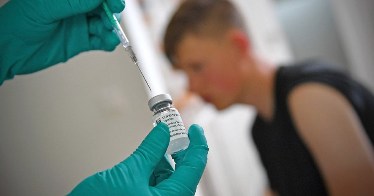 CDC: Εγκρίθηκε ομόφωνα η χορήγηση του εμβολίου Pfizer για τους 16 ετών ...