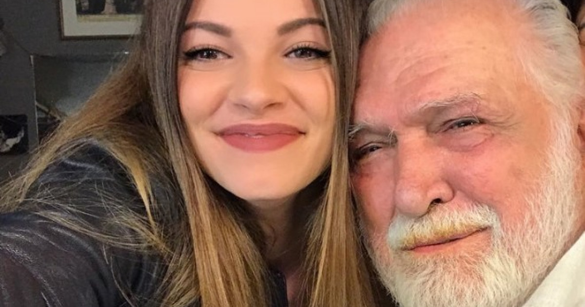 Τζένη Καζάκου: Αποκάλυψε τη συμβουλή που της έδωσε ο παππούς της Κώστας ...
