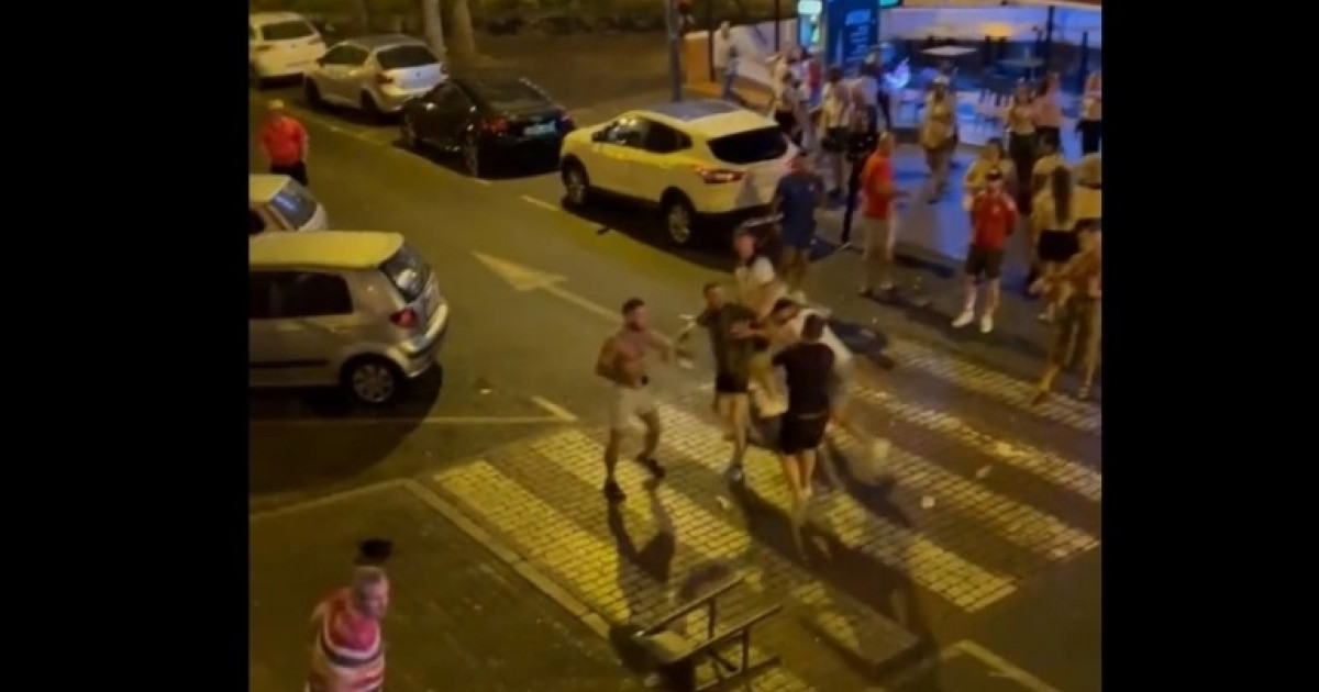 ΞΥΛΟ μεταξύ Άγγλων και Ουαλών οπαδών στο Κατάρ (ΒΙΝΤΕΟ) | Ant1 Live