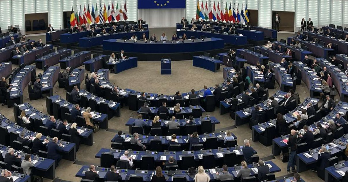 Η ΕΕ δέχεται επίθεση παραπληροφόρησης-«Πρέπει να εφαρμοστεί η νομοθεσία ...