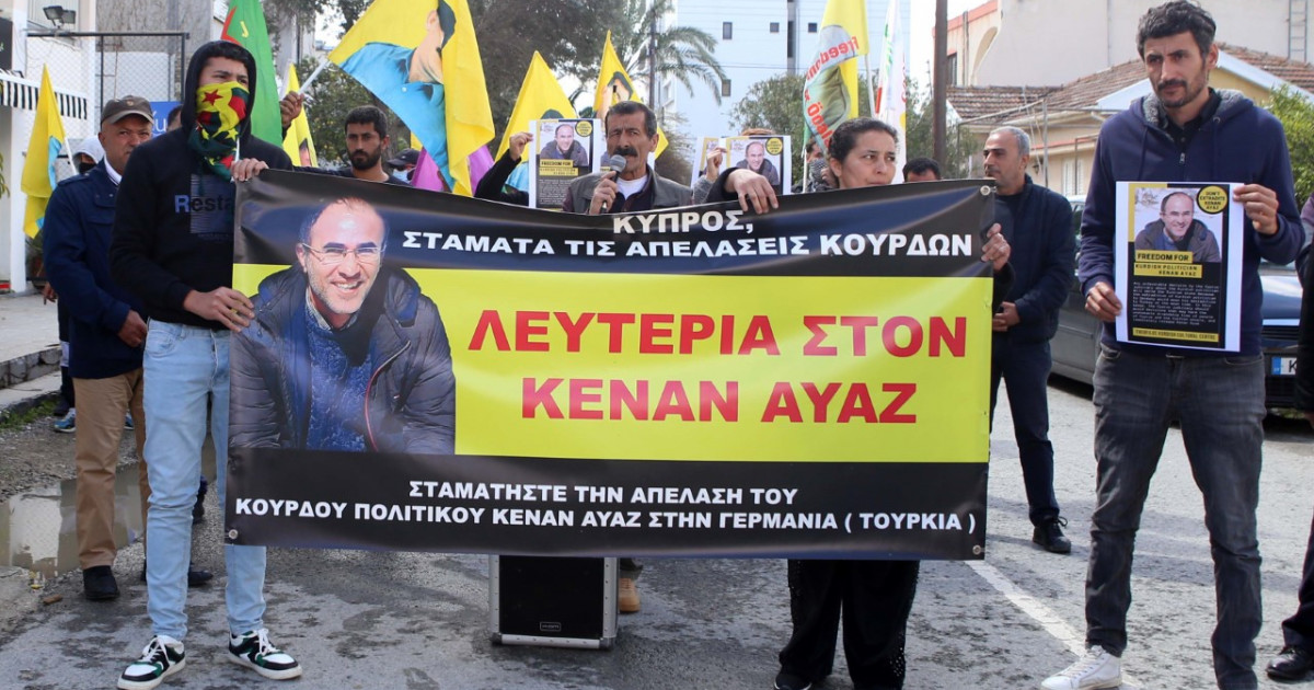«Ο Κενάν δεν είναι τρομοκράτης» φώναξαν Κούρδοι διαδηλωτές (ΦΩΤΟΣ ...