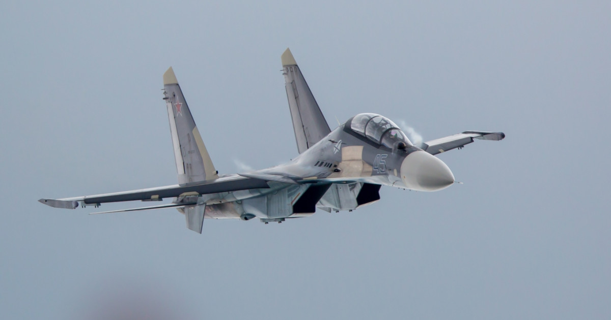 Ρωσία: Συντριβή μαχητικού Su-30 σε εκπαιδευτική πτήση στο Καλίνινγκραντ ...