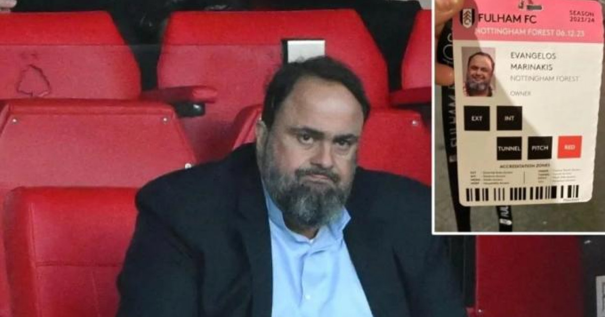 Εξαλλος ο πρόεδρος: Βρήκαν τη διαπίστευση του Μαρινάκη πεταμένη σε ...