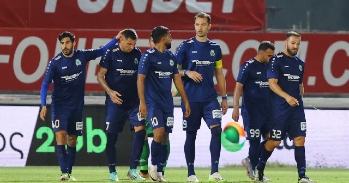 ΑΕΖ-Δόξα 2-3: Με ανατροπή στα τελευταία λεπτά και ελπίζει (Στιγμιότυπα ...