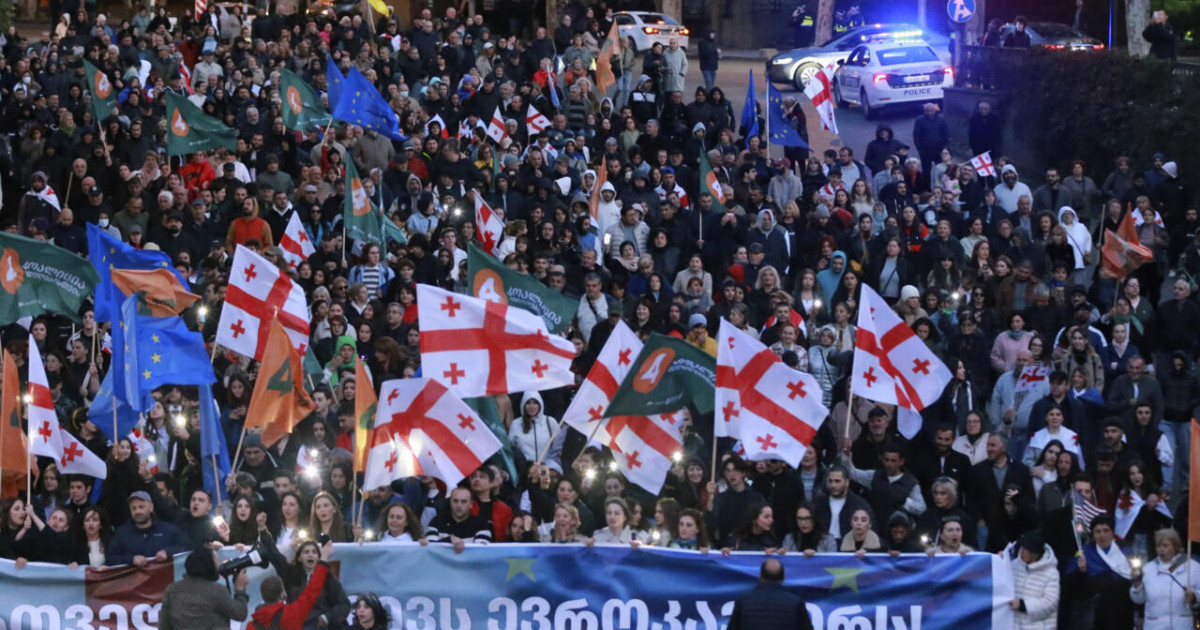 Σκανδιναβικές και Βαλτικές χώρες ζητούν αποκατάσταση της Δημοκρατίας ...