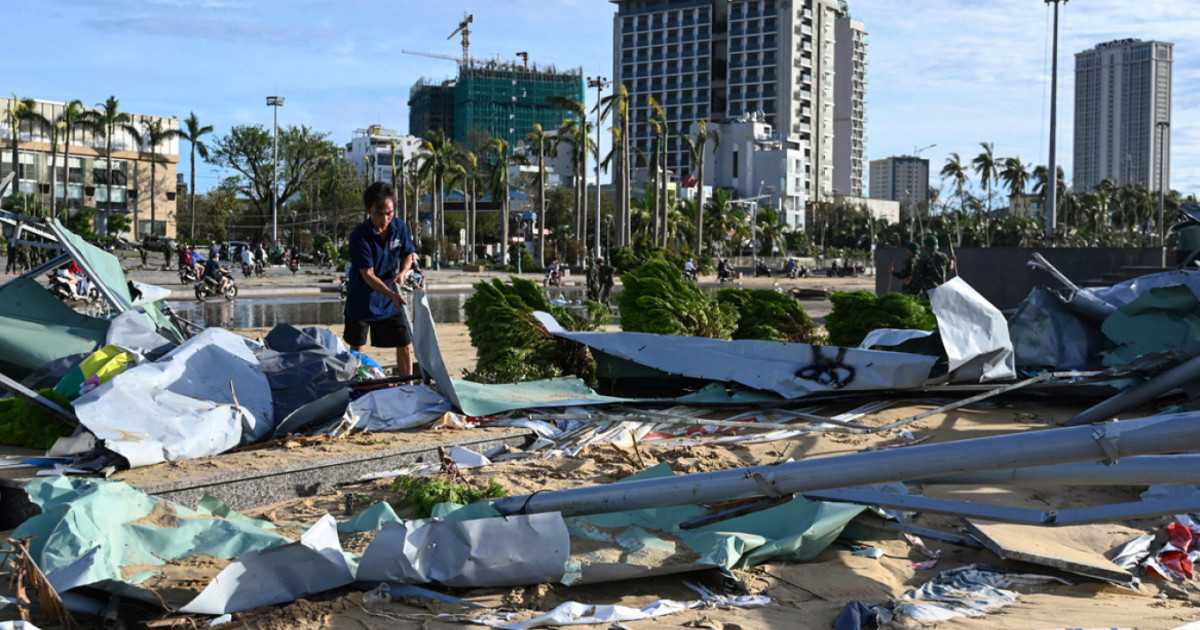 «Ήταν θαύμα» - Τρεις άνδρες επέζησαν 40 ώρες μέσα στη θάλασσα μετά τον ...