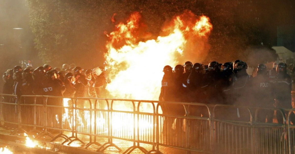 Έρευνες στην Αλβανία για διαφθορά με «σκιές» στο τουριστικό project της ...